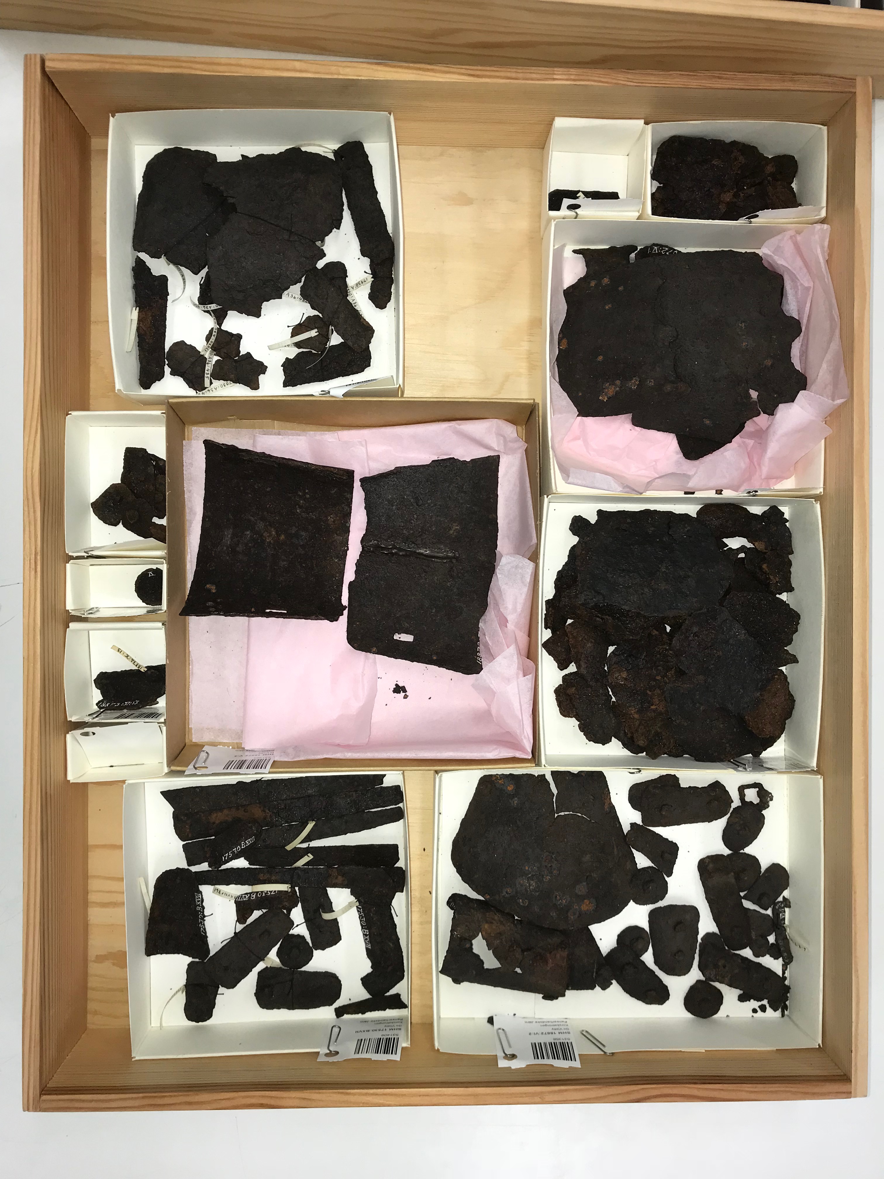 Items from the excavation of the Battle of Wisby | historical textiles