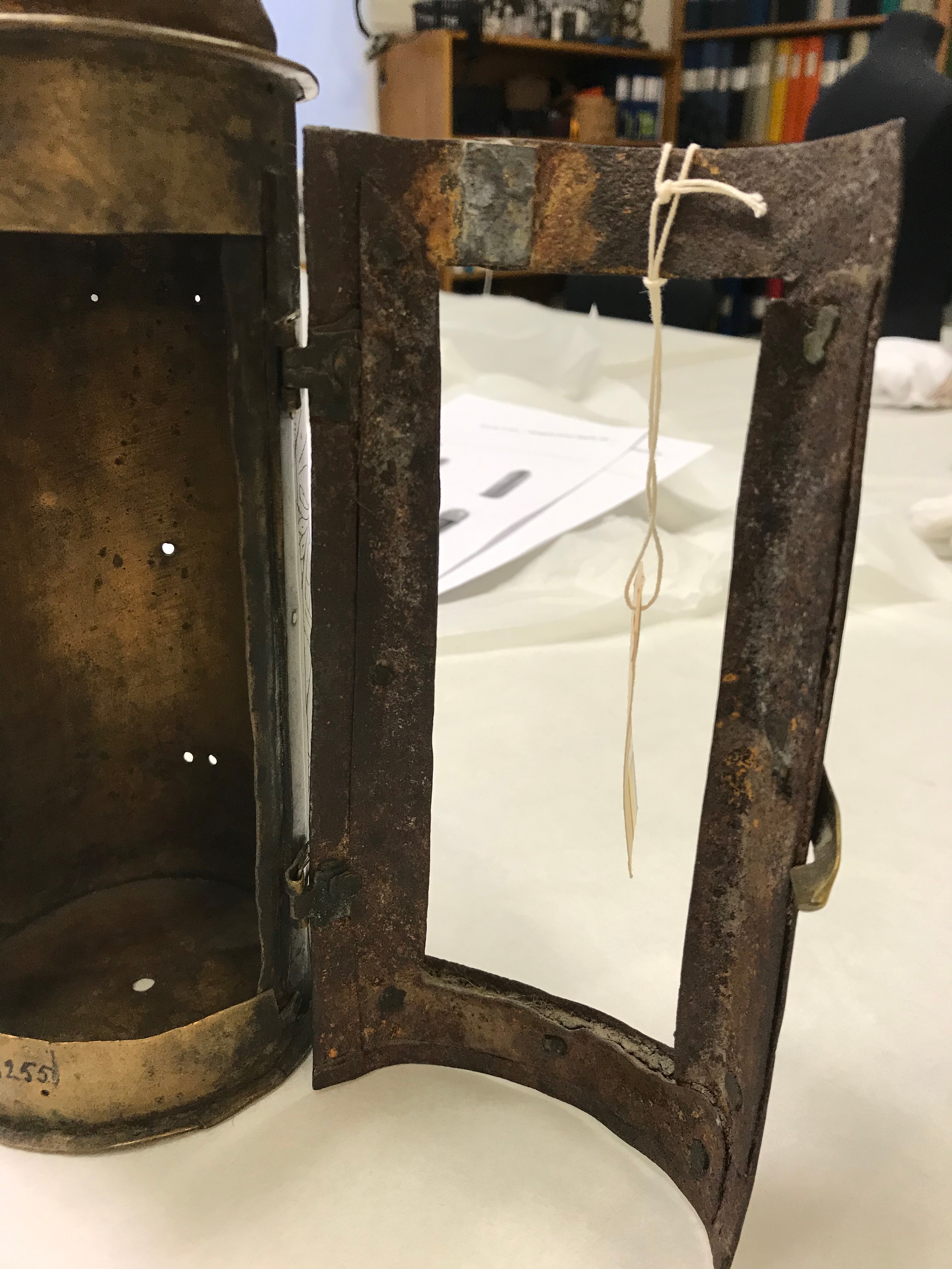An unknow medieval lantern from Hälsingland | historical textiles